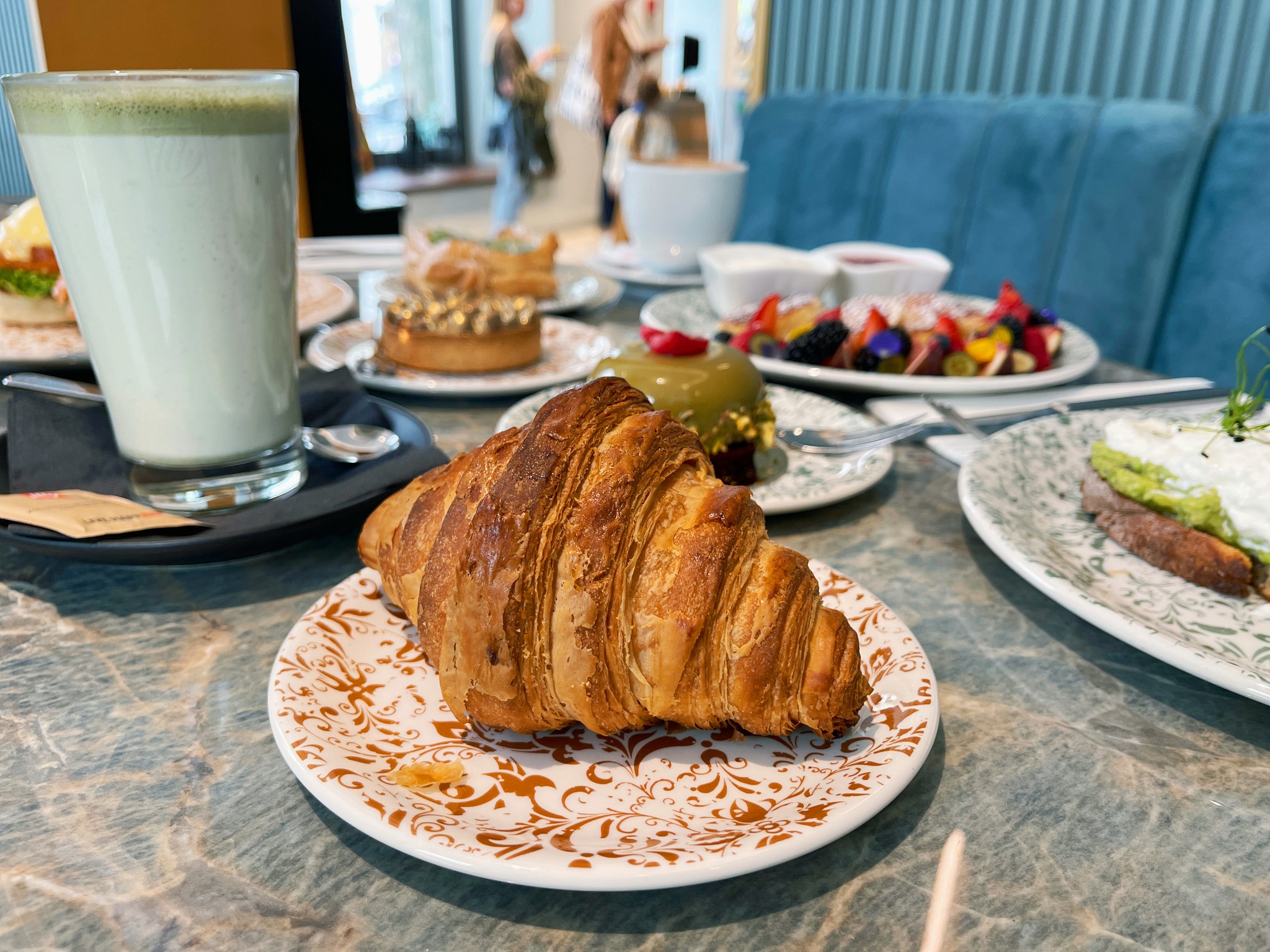 Mulberry restaurant and pastry shop. Riga, Latvia