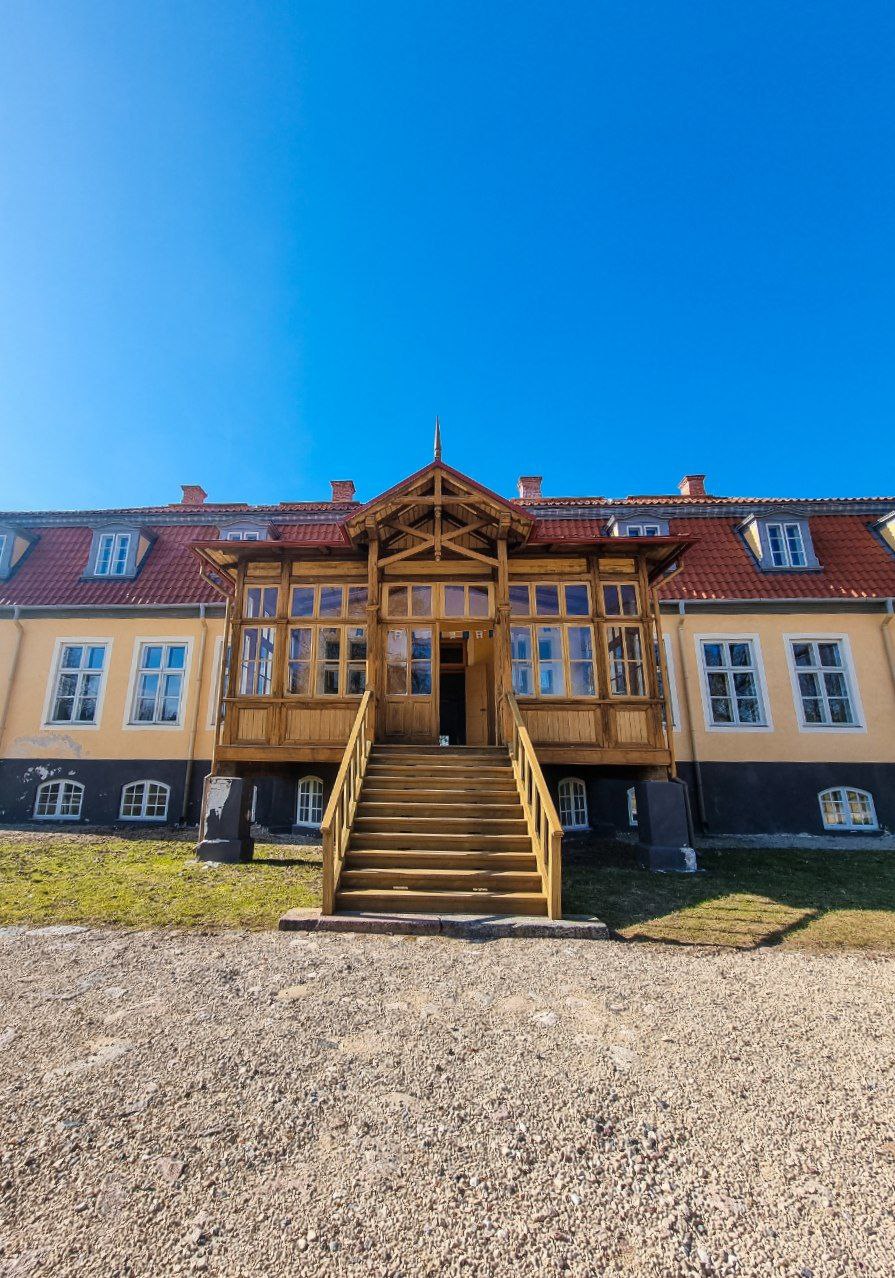 Oleru Manor, Latvia