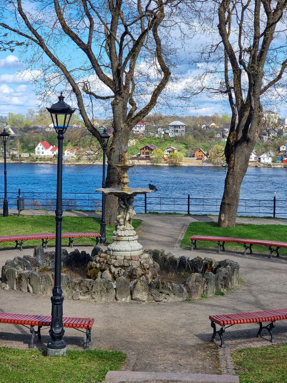 Narva Promenaad, Eesti