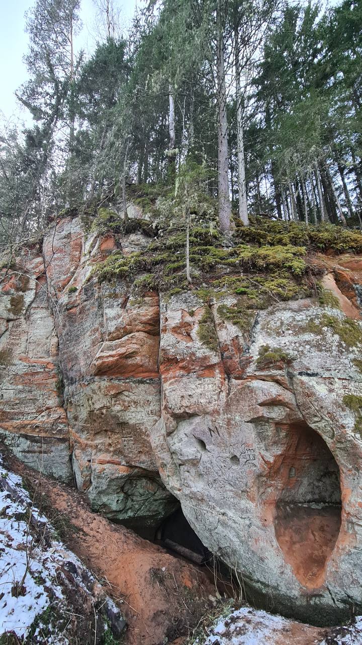 Sarkanas (Red) Cliff, Latvia